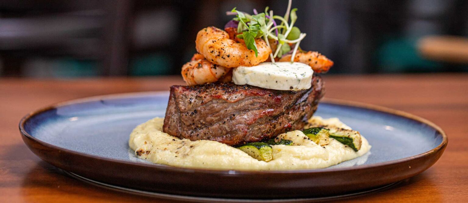 Crossroads Middleton - Crossroads Kitchen & Bar